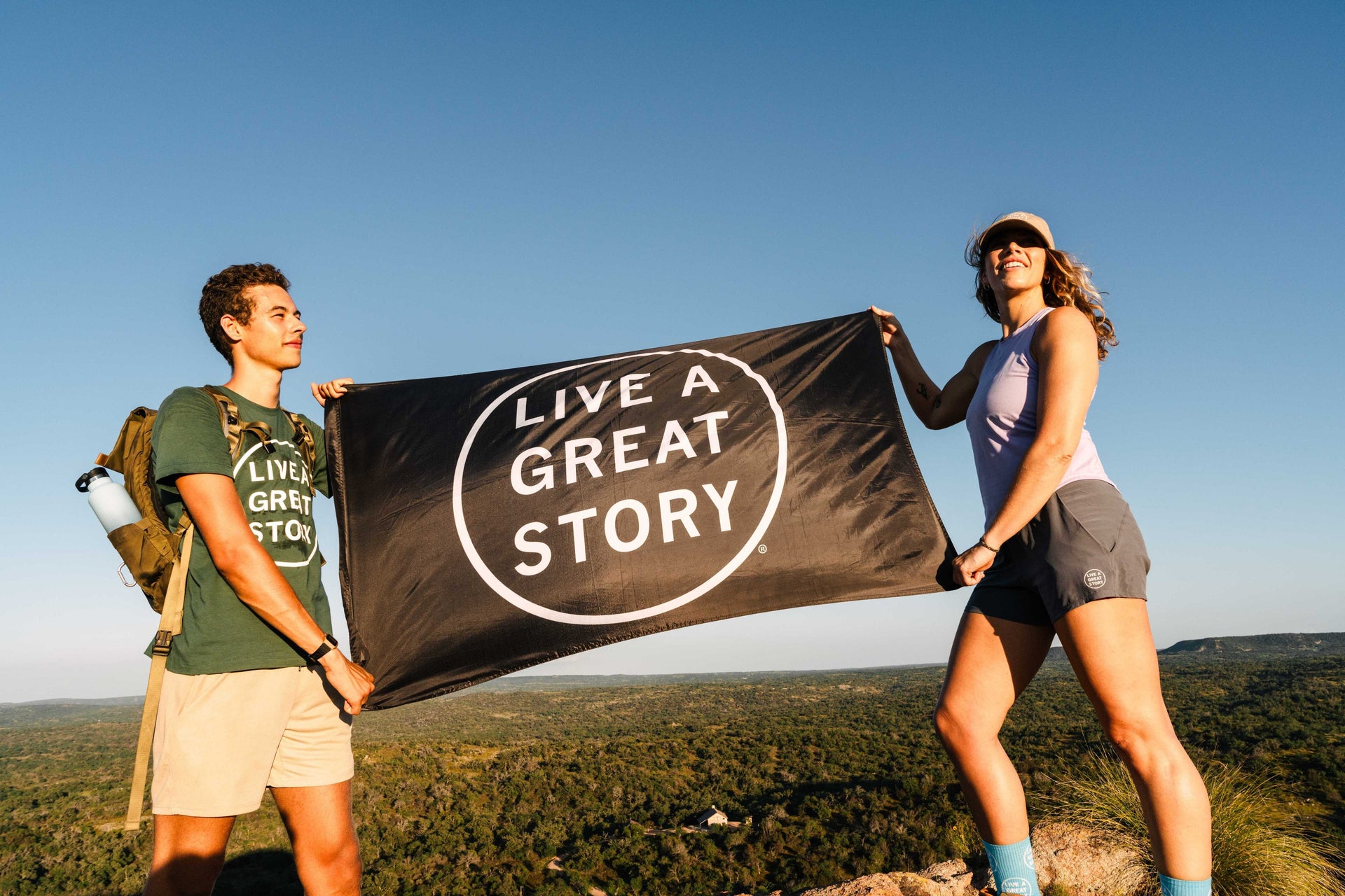 LIVE A GREAT STORY